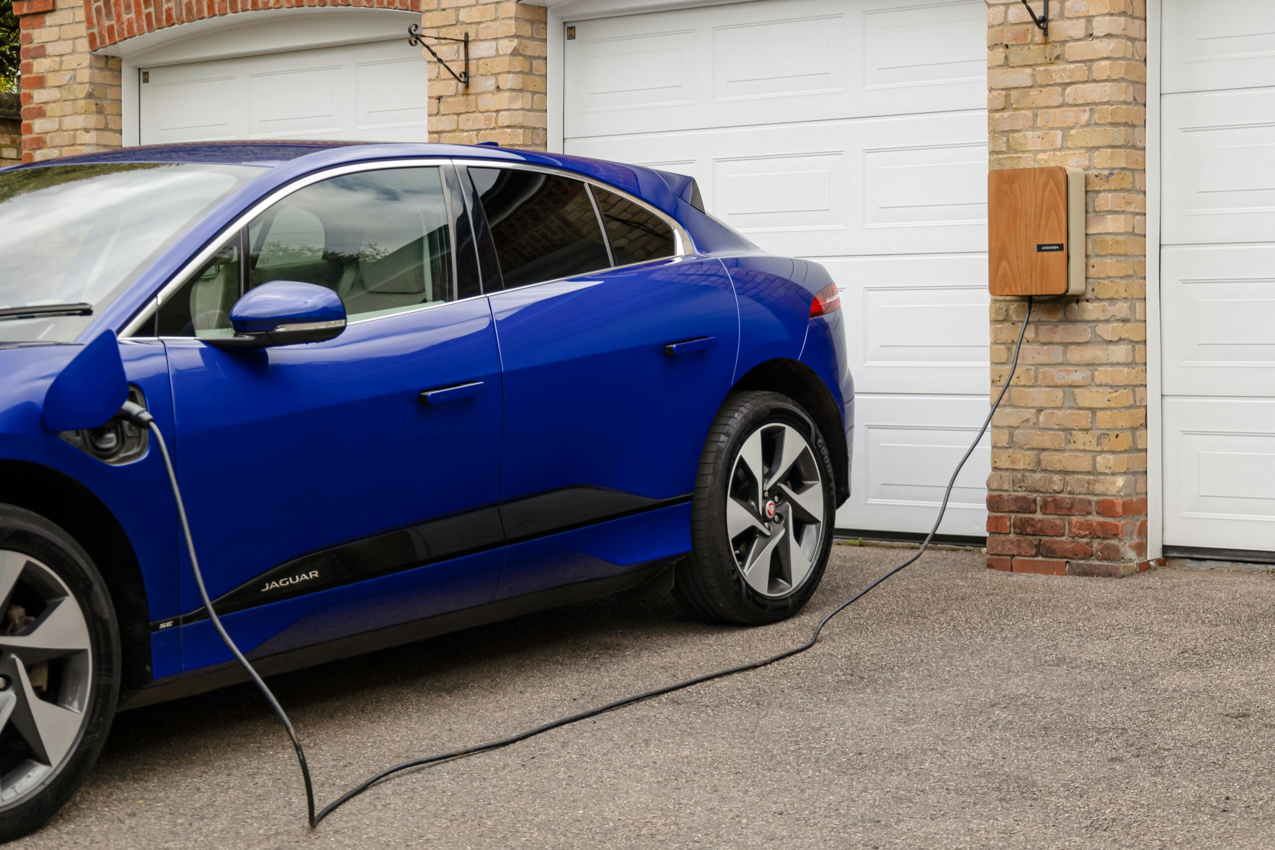 Do landlords need to provide electric car charging? - CIA Landlords
